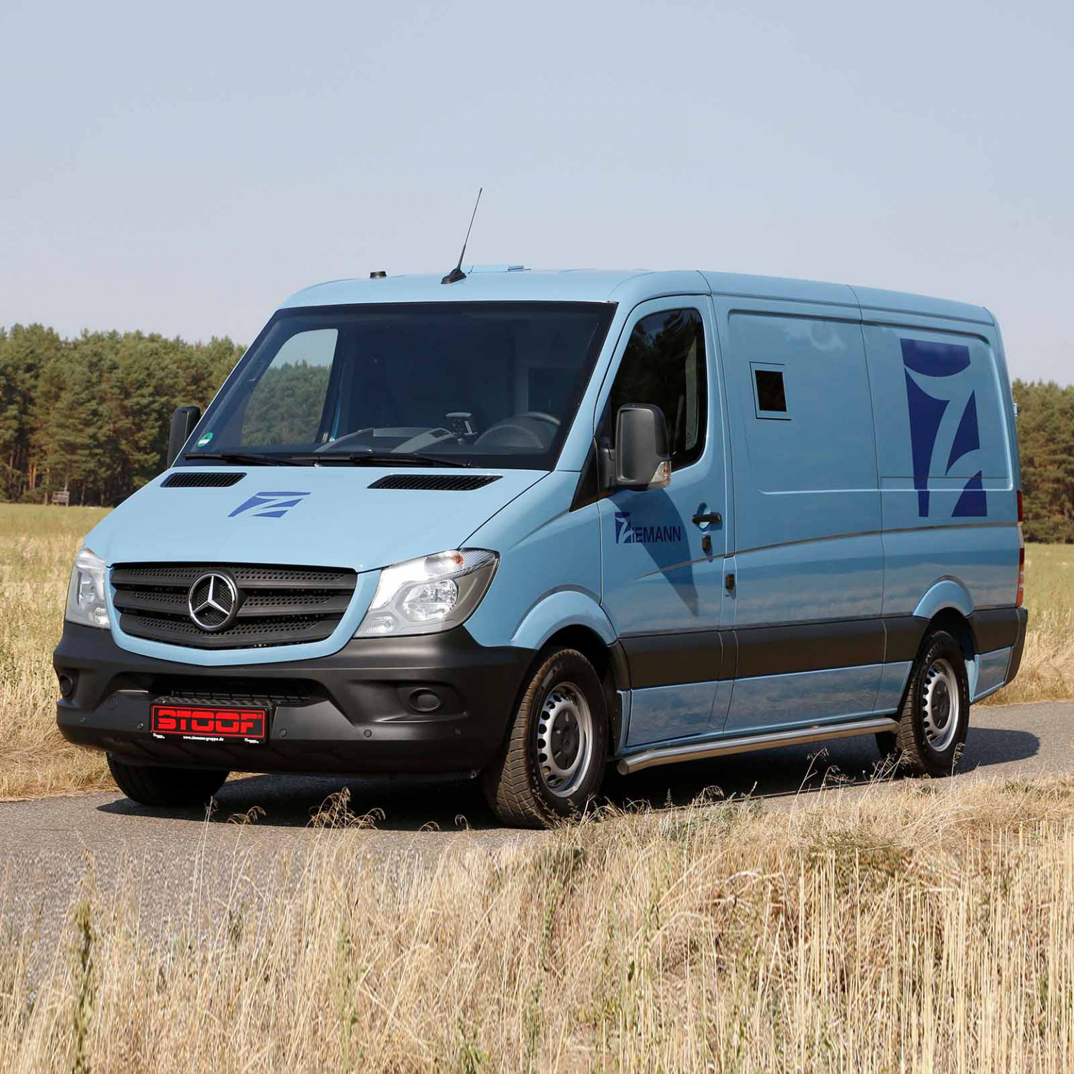 Armored SUVs | STOOF International GmbH